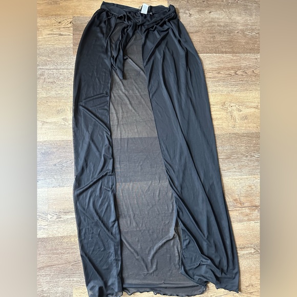 PrettyLittleThing | Swim | Black Tie Side Cover Up Maxi Skirt | Poshmark